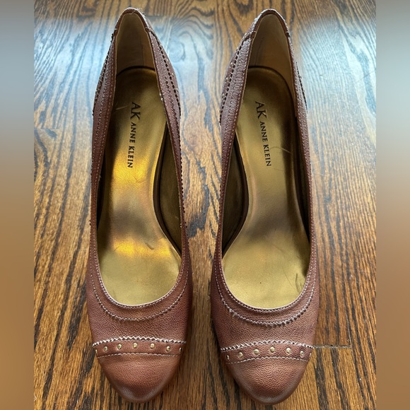 Anne Klein | Shoes | New Ak Ann Klein Brown Studded Platform Heels Sz 9 | Poshmark